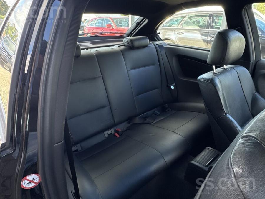 Black BMW 325 2002 in Talsi, with an engine capacity of 2.50 L and mileage of 198 thousand km for 4500 €, photo 27 on AUTOMOTO.COM.LV