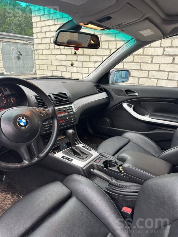 Melns BMW 325 2006 Rīga, ar dzinēja tilpumu 2.50 L un nobraukumu 121 tūkst. km par 4500 €, foto 4 vietnē AUTOMOTO.COM.LV