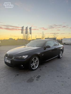 Melns BMW 325 2009 Mažeikiai, ar dzinēja tilpumu 2.50 L un nobraukumu 183 tūkst. km par 5300 €, foto  vietnē AUTOMOTO.COM.LV