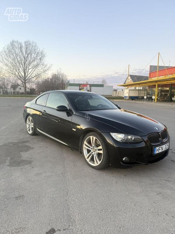 Melns BMW 325 2009 Mažeikiai, ar dzinēja tilpumu 2.50 L un nobraukumu 183 tūkst. km par 5300 €, foto 2 vietnē AUTOMOTO.COM.LV