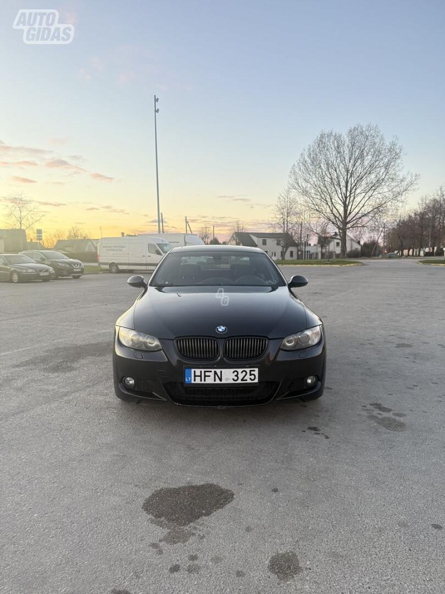 Melns BMW 325 2009 Mažeikiai, ar dzinēja tilpumu 2.50 L un nobraukumu 183 tūkst. km par 5300 €, foto 4 vietnē AUTOMOTO.COM.LV