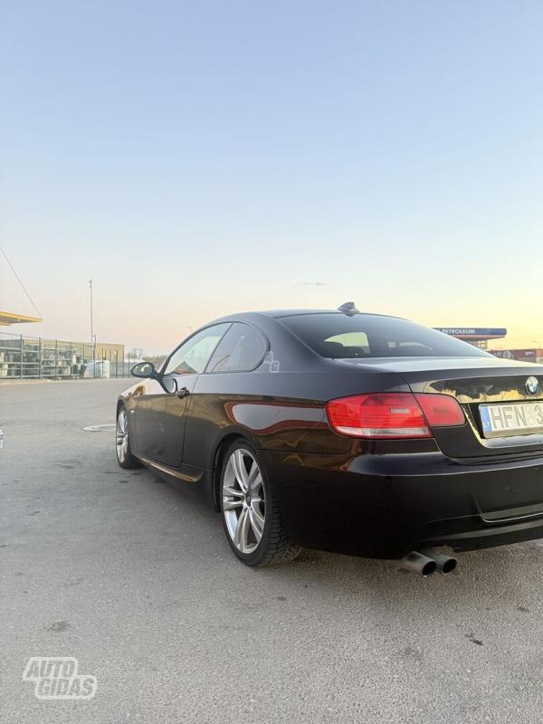 Melns BMW 325 2009 Mažeikiai, ar dzinēja tilpumu 2.50 L un nobraukumu 183 tūkst. km par 5300 €, foto 5 vietnē AUTOMOTO.COM.LV