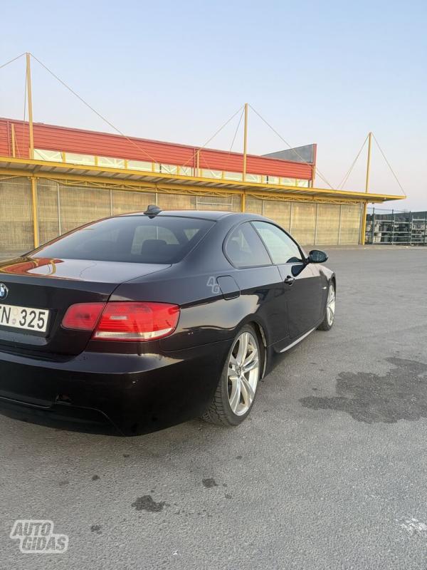 Melns BMW 325 2009 Mažeikiai, ar dzinēja tilpumu 2.50 L un nobraukumu 183 tūkst. km par 5300 €, foto 7 vietnē AUTOMOTO.COM.LV
