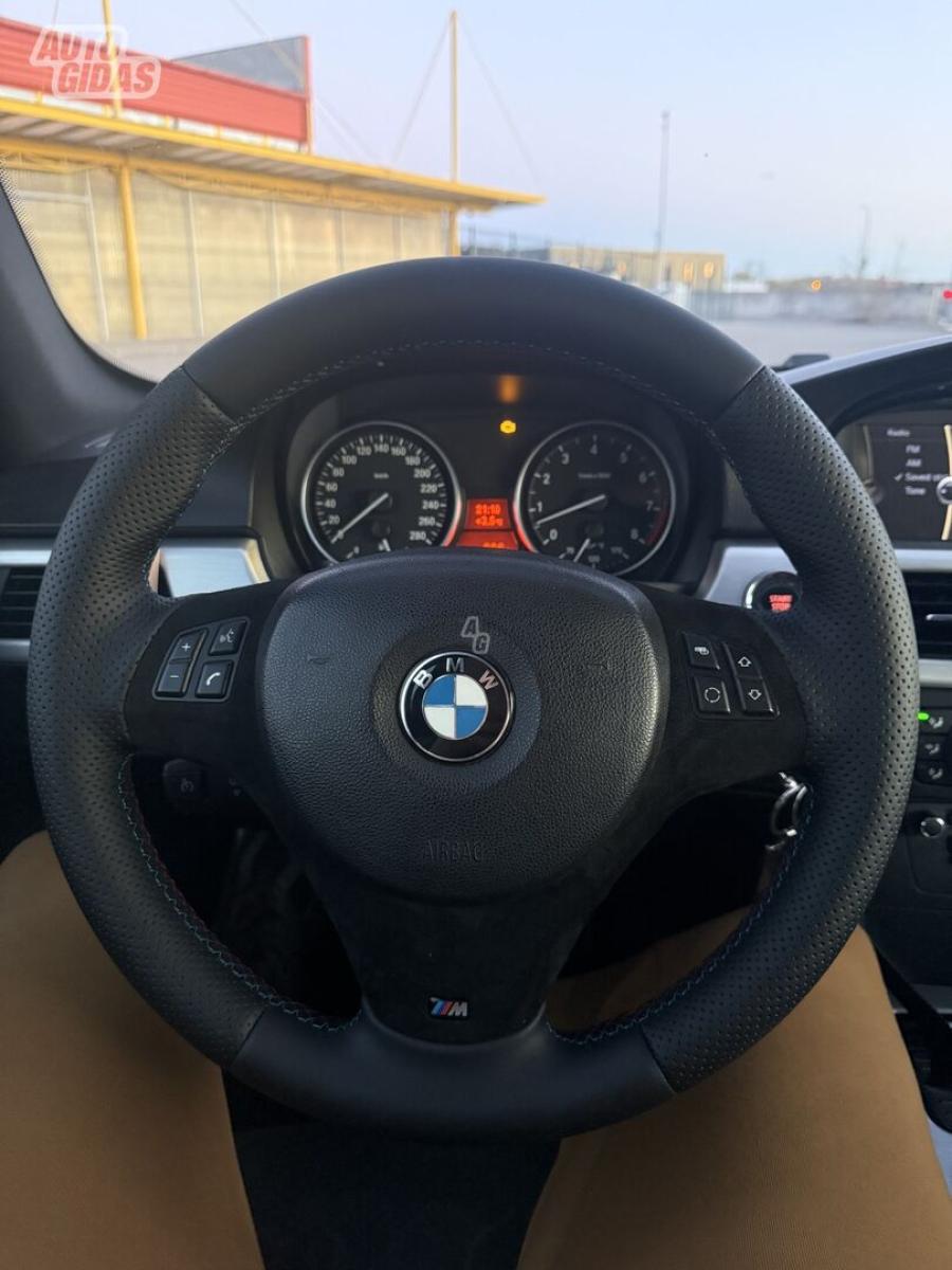Melns BMW 325 2009 Mažeikiai, ar dzinēja tilpumu 2.50 L un nobraukumu 183 tūkst. km par 5300 €, foto 24 vietnē AUTOMOTO.COM.LV
