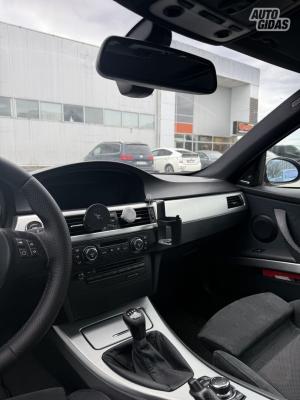Melns BMW 325 2009 Mažeikiai, ar dzinēja tilpumu 2.50 L un nobraukumu 183 tūkst. km par 5300 €, foto 28 vietnē AUTOMOTO.COM.LV