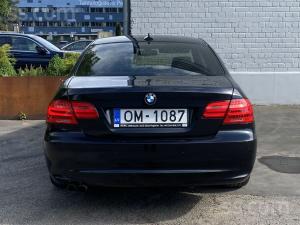 Melns BMW 325 2010 Rīga, ar dzinēja tilpumu 3.00 L un nobraukumu 272 tūkst. km par 7199 €, foto 6 vietnē AUTOMOTO.COM.LV