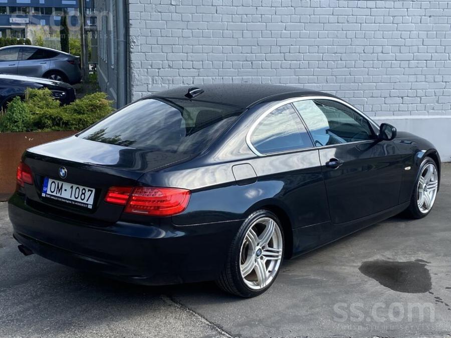 Melns BMW 325 2010 Rīga, ar dzinēja tilpumu 3.00 L un nobraukumu 272 tūkst. km par 7199 €, foto 7 vietnē AUTOMOTO.COM.LV