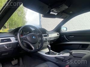 Melns BMW 325 2010 Rīga, ar dzinēja tilpumu 3.00 L un nobraukumu 272 tūkst. km par 7199 €, foto 12 vietnē AUTOMOTO.COM.LV