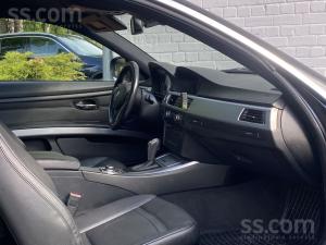 Melns BMW 325 2010 Rīga, ar dzinēja tilpumu 3.00 L un nobraukumu 272 tūkst. km par 7199 €, foto 14 vietnē AUTOMOTO.COM.LV