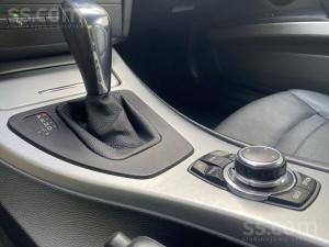 Melns BMW 325 2010 Rīga, ar dzinēja tilpumu 3.00 L un nobraukumu 272 tūkst. km par 7199 €, foto 24 vietnē AUTOMOTO.COM.LV