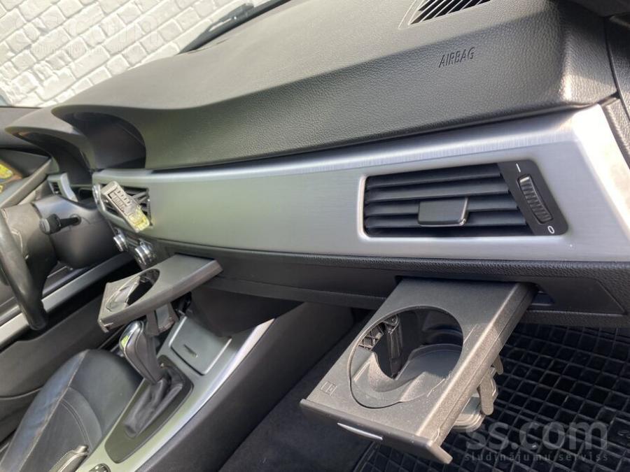 Melns BMW 325 2010 Rīga, ar dzinēja tilpumu 3.00 L un nobraukumu 272 tūkst. km par 7199 €, foto 26 vietnē AUTOMOTO.COM.LV