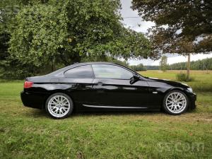 Melns BMW 325 2010 Aizkraukle, ar dzinēja tilpumu 3.00 L un nobraukumu 306 tūkst. km par 8100 €, foto 7 vietnē AUTOMOTO.COM.LV