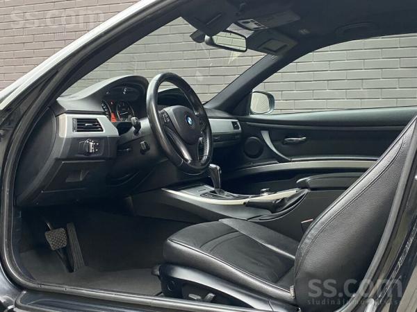 Melns BMW 325 2010 Rīga, ar dzinēja tilpumu 3.00 L un nobraukumu 272 tūkst. km par 6990 €, foto 11 vietnē AUTOMOTO.COM.LV