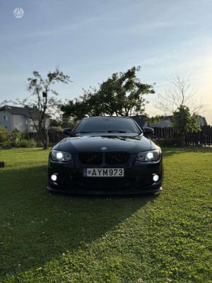 Melns BMW 325 2011 Viļņa, ar dzinēja tilpumu 2.99 L un nobraukumu 351 tūkst. km par 9150 €, foto 12 vietnē AUTOMOTO.COM.LV
