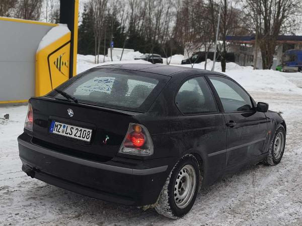 Black BMW 325 2002 in Radviliskis, with an engine capacity of 2.50 L and mileage of 280 thousand km for 2950 €, photo 2 on AUTOMOTO.COM.LV