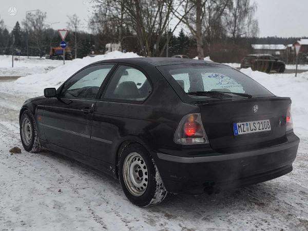 Black BMW 325 2002 in Radviliskis, with an engine capacity of 2.50 L and mileage of 280 thousand km for 2950 €, photo 4 on AUTOMOTO.COM.LV