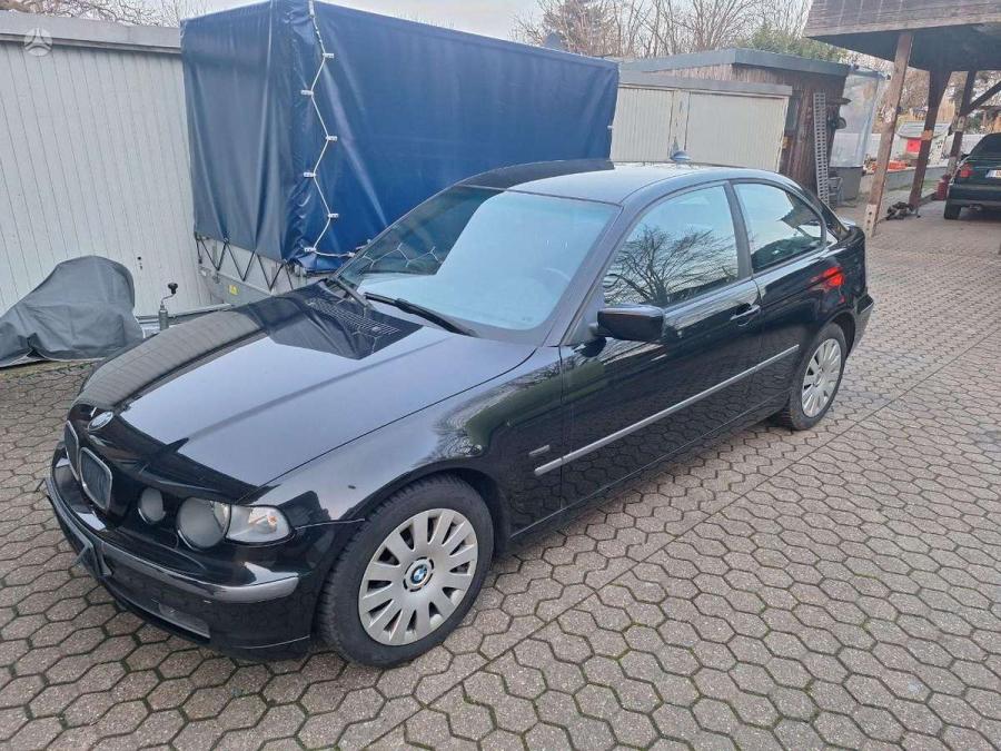 Black BMW 325 2002 in Alytus, with an engine capacity of 2.49 L and mileage of 282 thousand km for 3450 €, photo 1 on AUTOMOTO.COM.LV