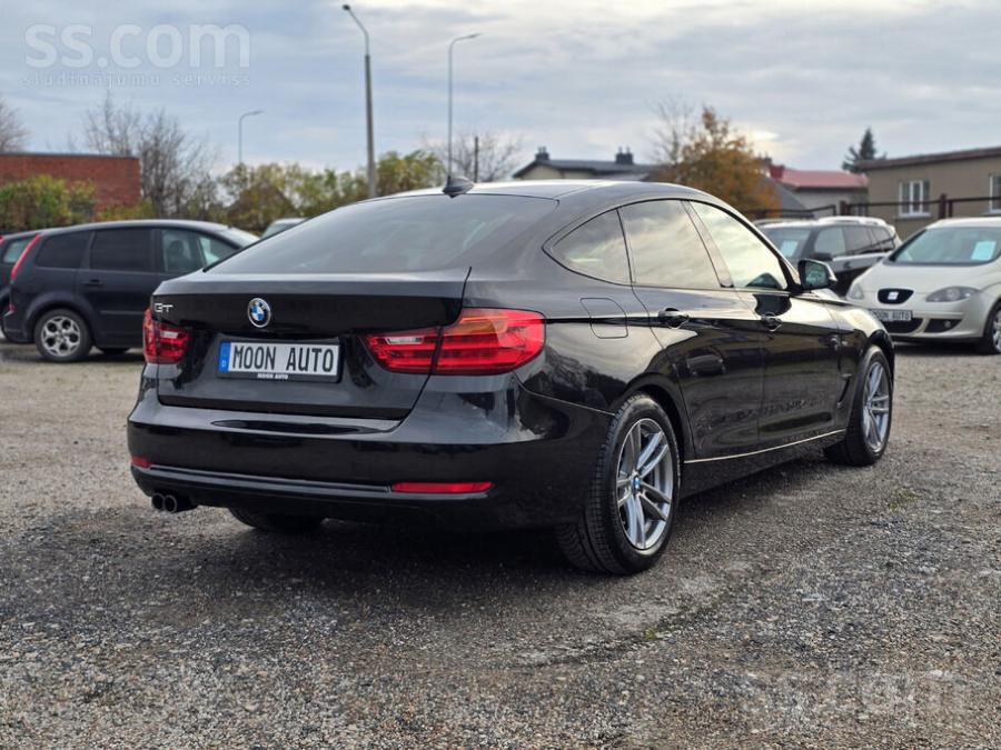 Black BMW 325 2013 in Liepaja, with an engine capacity of 2.00 L and mileage of 270 thousand km for 11795 €, photo 6 on AUTOMOTO.COM.LV