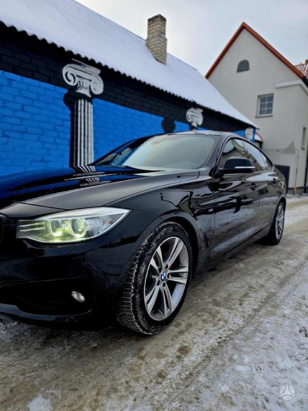 Black BMW 325 2013 in Marijampole, with an engine capacity of 2.00 L and mileage of 320 thousand km for 9000 €, photo 10 on AUTOMOTO.COM.LV