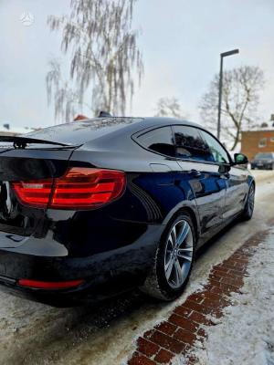 Melns BMW 325 2013 Marijampole, ar dzinēja tilpumu 2.00 L un nobraukumu 320 tūkst. km par 9000 €, foto 12 vietnē AUTOMOTO.COM.LV
