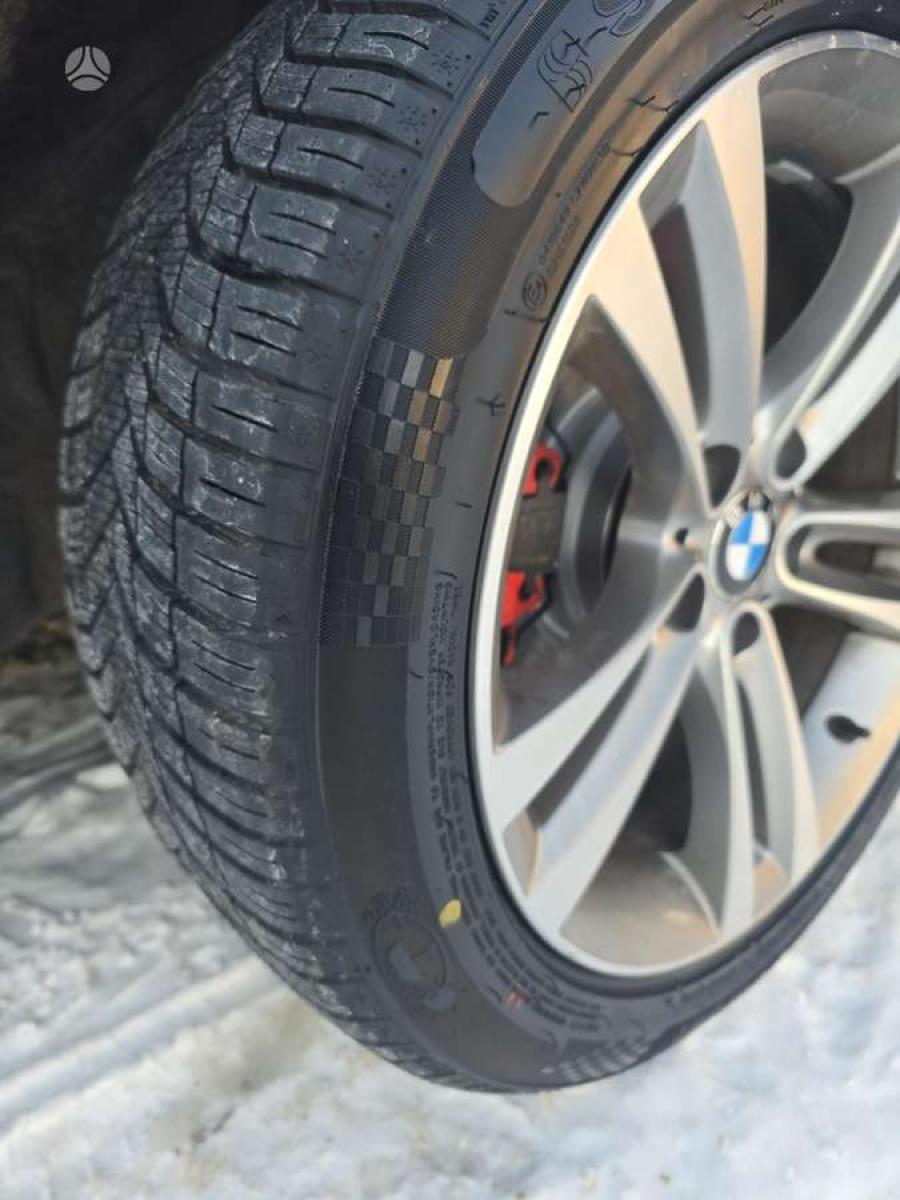 Melns BMW 325 2013 Marijampole, ar dzinēja tilpumu 2.00 L un nobraukumu 320 tūkst. km par 9000 €, foto 36 vietnē AUTOMOTO.COM.LV