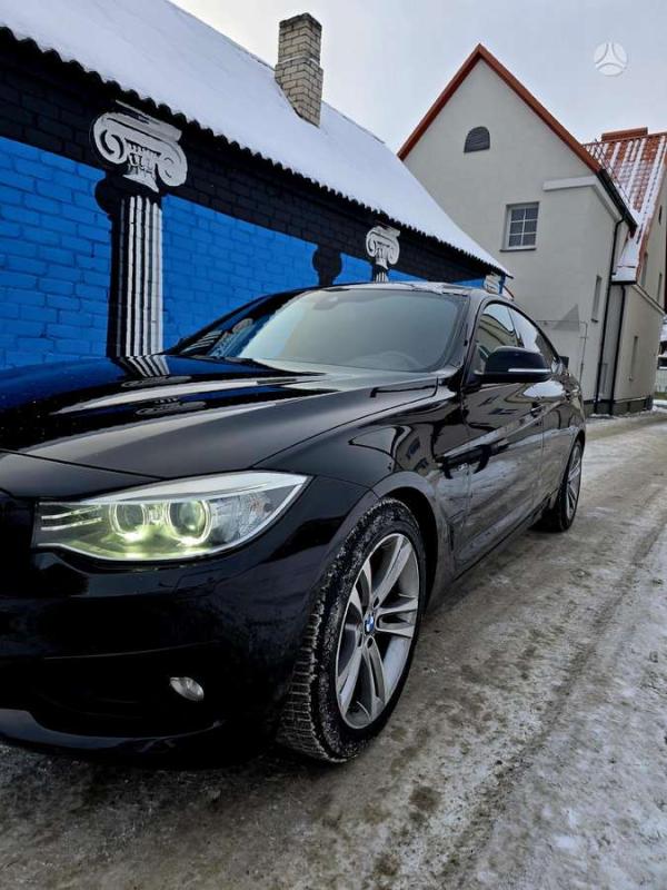Melns BMW 325 2013 Marijampole, ar dzinēja tilpumu 2.00 L un nobraukumu 320 tūkst. km par 8700 €, foto 10 vietnē AUTOMOTO.COM.LV