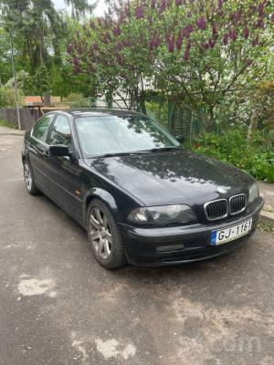 Black BMW 325 2001 in Riga, with an engine capacity of 2.50 L and mileage of 220 thousand km for 1500 €, photo 3 on AUTOMOTO.COM.LV