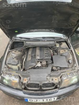 Black BMW 325 2001 in Riga, with an engine capacity of 2.50 L and mileage of 220 thousand km for 1500 €, photo 11 on AUTOMOTO.COM.LV