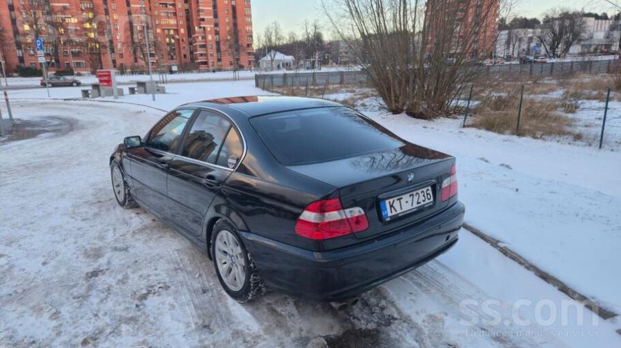 Melns BMW 325 2002 Rīga, ar dzinēja tilpumu 2.50 L un nobraukumu 267 tūkst. km par 4000 €, foto 2 vietnē AUTOMOTO.COM.LV