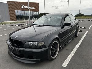 Черный БМВ 325 2002 в Каунас, объемом двигателя 2.50 л и пробегом 270 тыс. км за 6700 €, фото  на AUTOMOTO.COM.LV