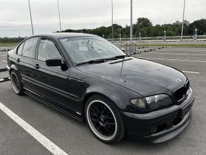 Black BMW 325 2002 in Kaunas, with an engine capacity of 2.50 L and mileage of 270 thousand km for 6700 €, photo 4 on AUTOMOTO.COM.LV