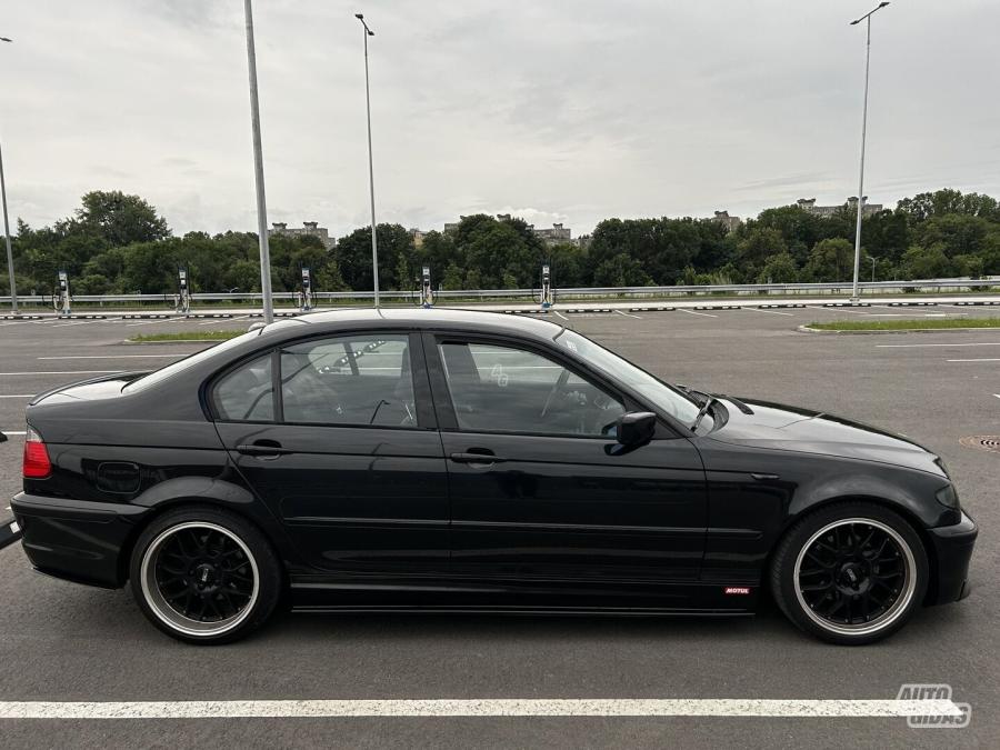 Black BMW 325 2002 in Kaunas, with an engine capacity of 2.50 L and mileage of 270 thousand km for 6700 €, photo 6 on AUTOMOTO.COM.LV