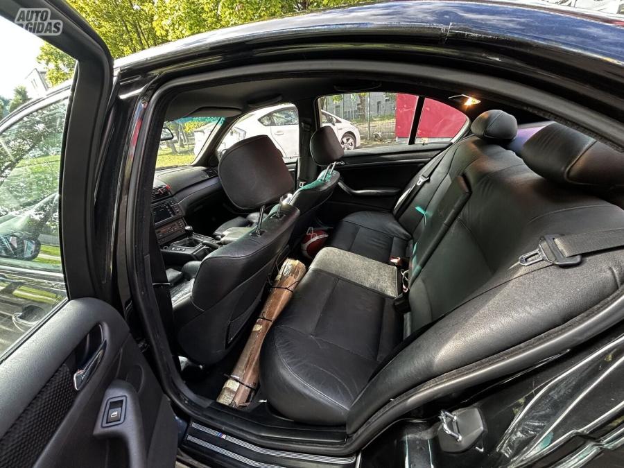 Black BMW 325 2002 in Kaunas, with an engine capacity of 2.50 L and mileage of 270 thousand km for 6700 €, photo 13 on AUTOMOTO.COM.LV
