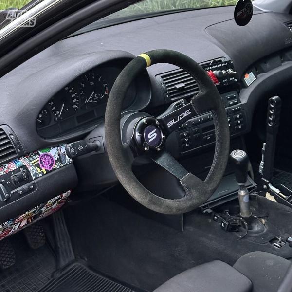 Melns BMW 325 2004 Viļņa, ar dzinēja tilpumu 2.50 L un nobraukumu 333 tūkst. km par 1750 €, foto 8 vietnē AUTOMOTO.COM.LV