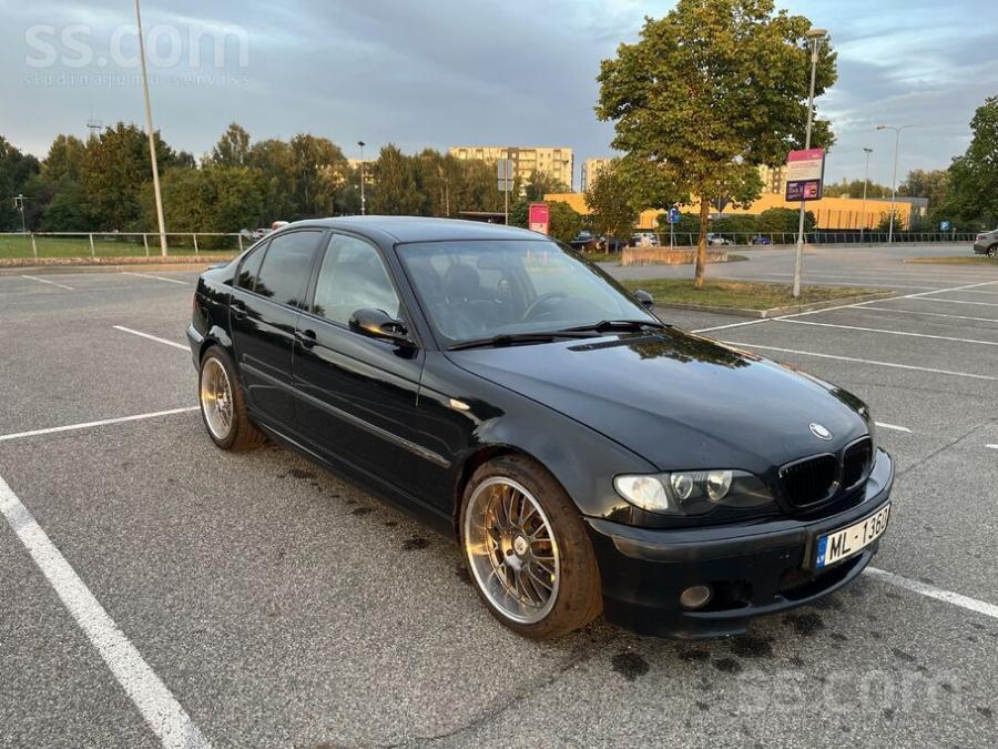 Black BMW 325 2004 in Riga, with an engine capacity of 3.00 L and mileage of 370 thousand km for 4300 €, photo 3 on AUTOMOTO.COM.LV