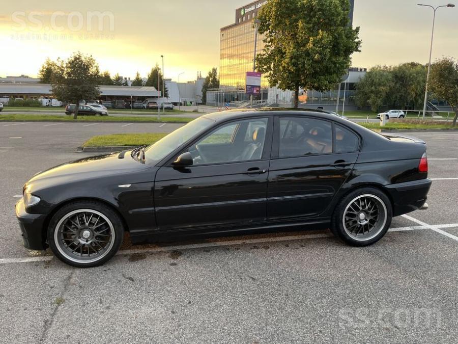 Black BMW 325 2004 in Riga, with an engine capacity of 3.00 L and mileage of 370 thousand km for 4300 €, photo 4 on AUTOMOTO.COM.LV