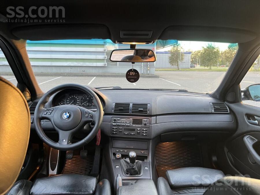 Black BMW 325 2004 in Riga, with an engine capacity of 3.00 L and mileage of 370 thousand km for 4300 €, photo 8 on AUTOMOTO.COM.LV