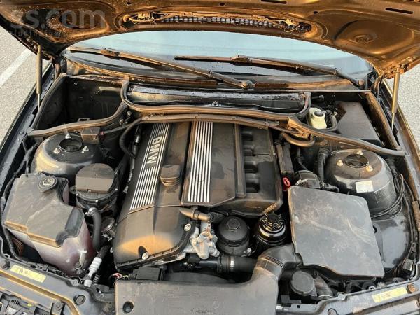 Черный БМВ 325 2004 в Рига, объемом двигателя 3.00 л и пробегом 370 тыс. км за 4300 €, фото 11 на AUTOMOTO.COM.LV