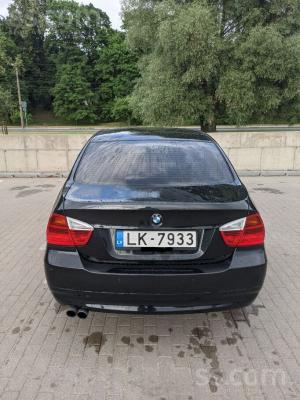 Melns BMW 325 2006 Rīga, ar dzinēja tilpumu 2.50 L un nobraukumu 311 tūkst. km par 5200 €, foto 3 vietnē AUTOMOTO.COM.LV