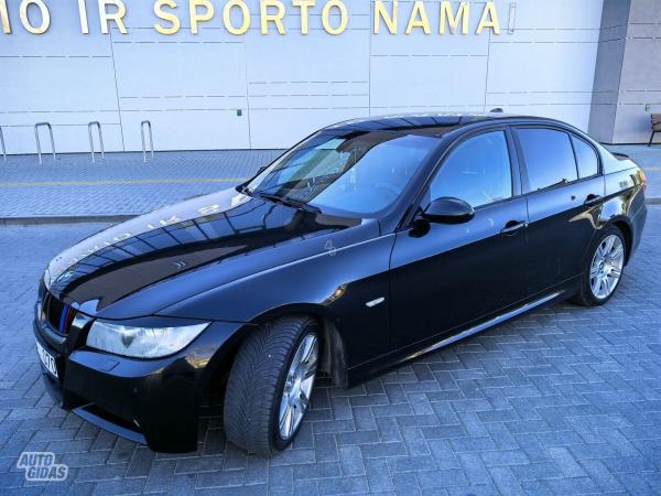 Black BMW 325 2006 in Silute, with an engine capacity of 2.50 L and mileage of 379 thousand km for 4500 €, photo 1 on AUTOMOTO.COM.LV