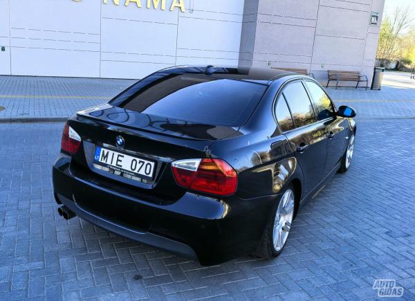 Black BMW 325 2006 in Silute, with an engine capacity of 2.50 L and mileage of 379 thousand km for 4500 €, photo 5 on AUTOMOTO.COM.LV