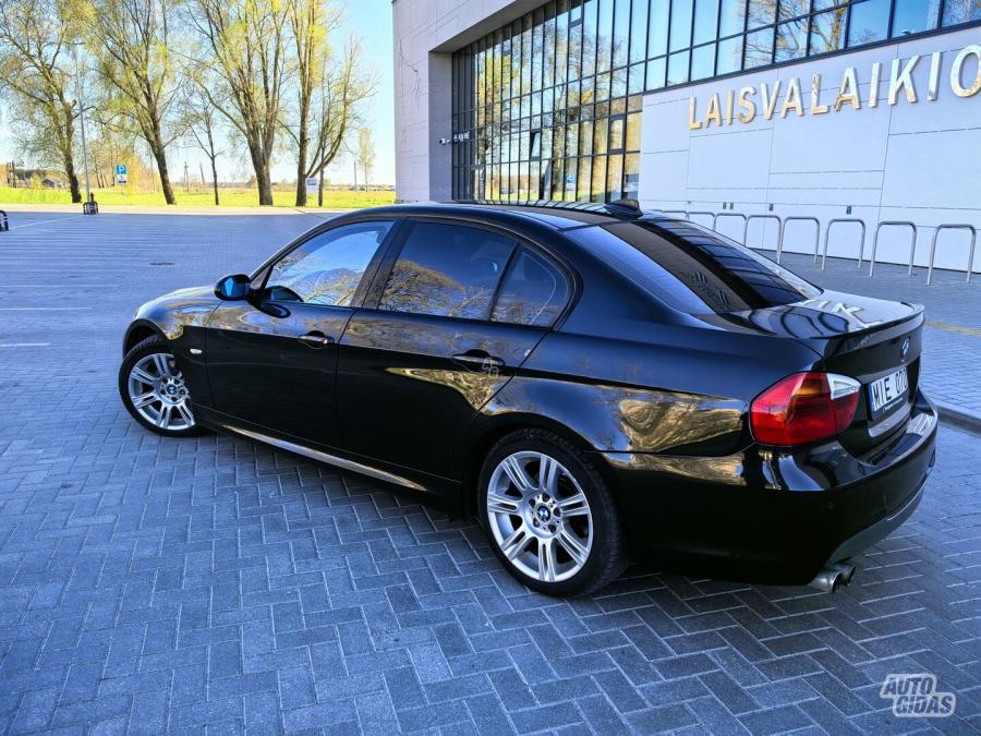 Black BMW 325 2006 in Silute, with an engine capacity of 2.50 L and mileage of 379 thousand km for 4500 €, photo 7 on AUTOMOTO.COM.LV