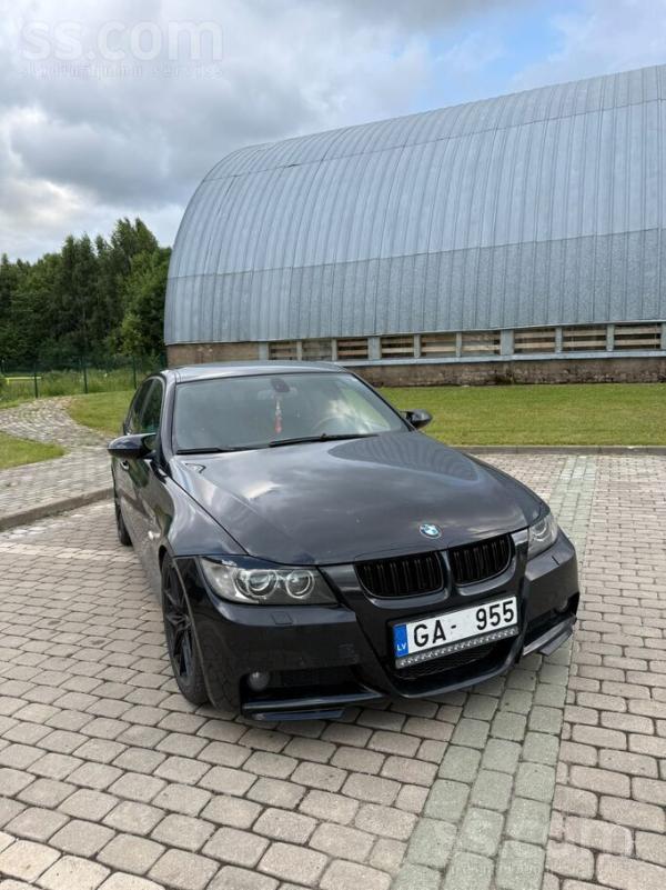 Melns BMW 325 2006 Ventspils, ar dzinēja tilpumu 2.50 L un nobraukumu 338 tūkst. km par 5900 €, foto 9 vietnē AUTOMOTO.COM.LV