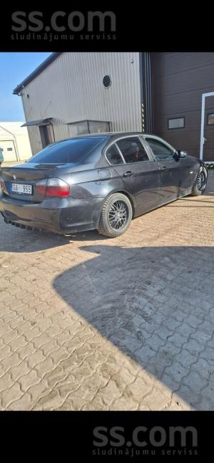 Melns BMW 325 2006 Ventspils, ar dzinēja tilpumu 2.50 L un nobraukumu 338 tūkst. km par 5900 €, foto 11 vietnē AUTOMOTO.COM.LV