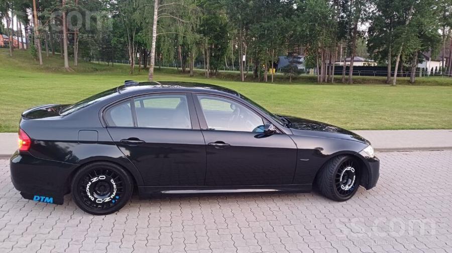 Melns BMW 325 2006 Rīga, ar dzinēja tilpumu 2.50 L un nobraukumu 235 tūkst. km par 7500 €, foto 3 vietnē AUTOMOTO.COM.LV