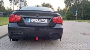 Melns BMW 325 2006 Rīga, ar dzinēja tilpumu 2.50 L un nobraukumu 235 tūkst. km par 7500 €, foto 9 vietnē AUTOMOTO.COM.LV