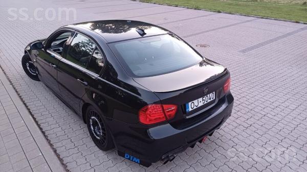Melns BMW 325 2006 Rīga, ar dzinēja tilpumu 2.50 L un nobraukumu 235 tūkst. km par 7500 €, foto 9 vietnē AUTOMOTO.COM.LV