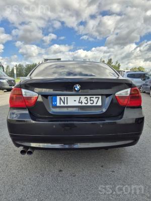 Melns BMW 325 2006 Rīga, ar dzinēja tilpumu 2.50 L un nobraukumu 299 tūkst. km par 4500 €, foto 7 vietnē AUTOMOTO.COM.LV