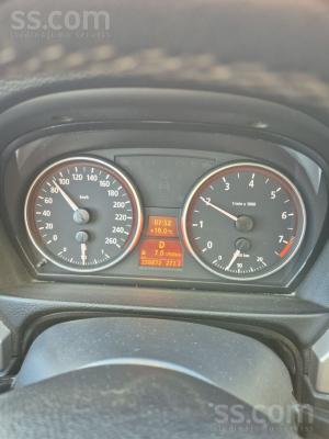 Melns BMW 325 2006 Rīga, ar dzinēja tilpumu 2.50 L un nobraukumu 299 tūkst. km par 4500 €, foto 17 vietnē AUTOMOTO.COM.LV