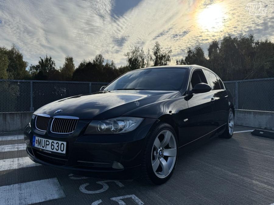 Melns BMW 325 2006 Viļņa, ar dzinēja tilpumu 2.50 L un nobraukumu 269 tūkst. km par 3800 €, foto 1 vietnē AUTOMOTO.COM.LV